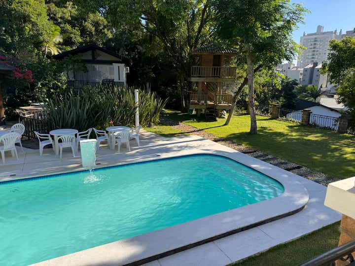 Linda Casa C/boa Infra, Piscina E Natureza/laguna. - Laguna