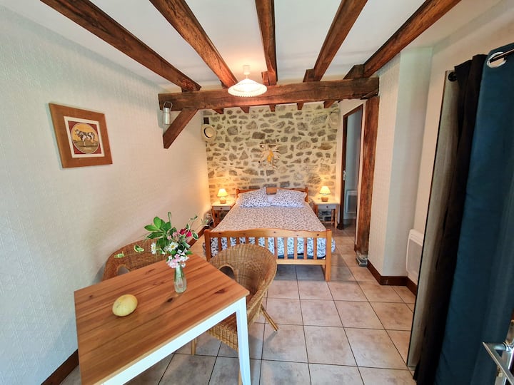 Maison De Campagne Dans Maison D'hôtes Ourdeaux - Aubusson