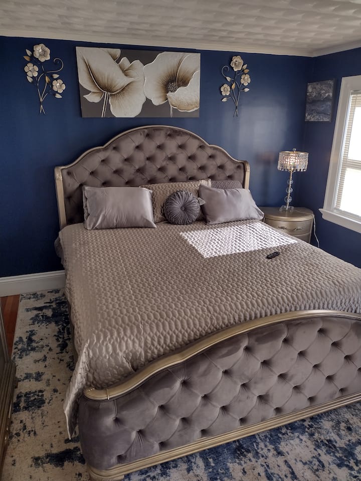 Cheerful Beautiful Home In Hartford - Hartford, CT