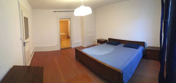 Centre Ville Grand Appartement - Neuchâtel