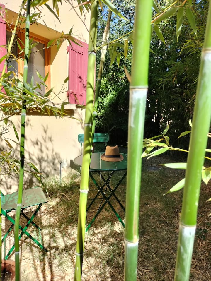T2 Duplex Indépendant Avec Jardin,dans Une Maison. - Carpentras