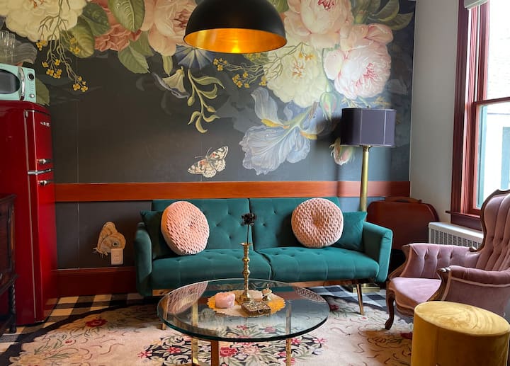 Garden Suite At The Rosebriar Mansion In Astoria - Astoria