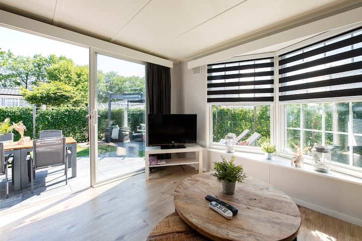 Stylish & Tranquil Garden Retreat ~ Lounges ~ Pkg! - Oisterwijk