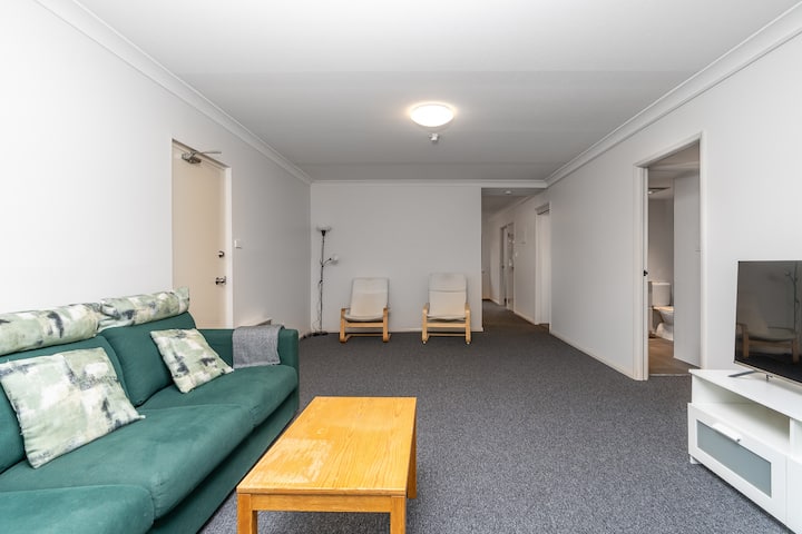 2br Apartment Close To Glebe Park & Canberra City - Canberra