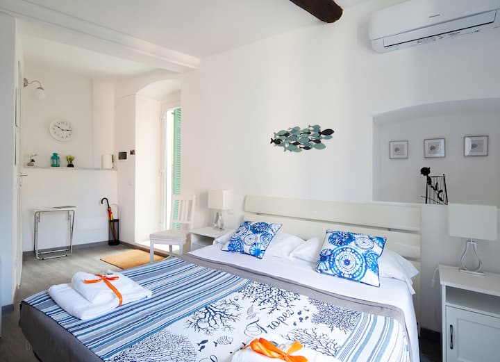 Ciao Bella "Atena": Room With Patio - Manarola