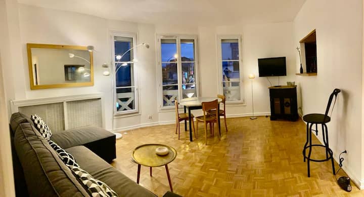 Colombes, Grand 3 Pièces Chaleureux Et Lumineux - Colombes
