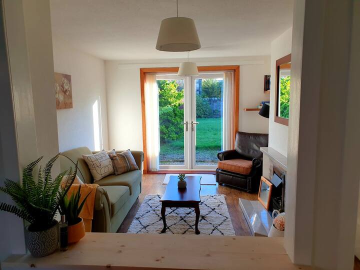 Ivydene - 2 Bedroom Cottage In Ladybank - Cupar