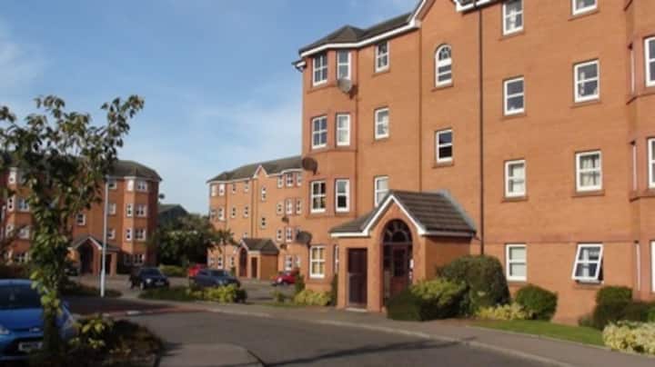 Ashberry Self-catering Apartment (2 Bedroom Home) - Aberdeen