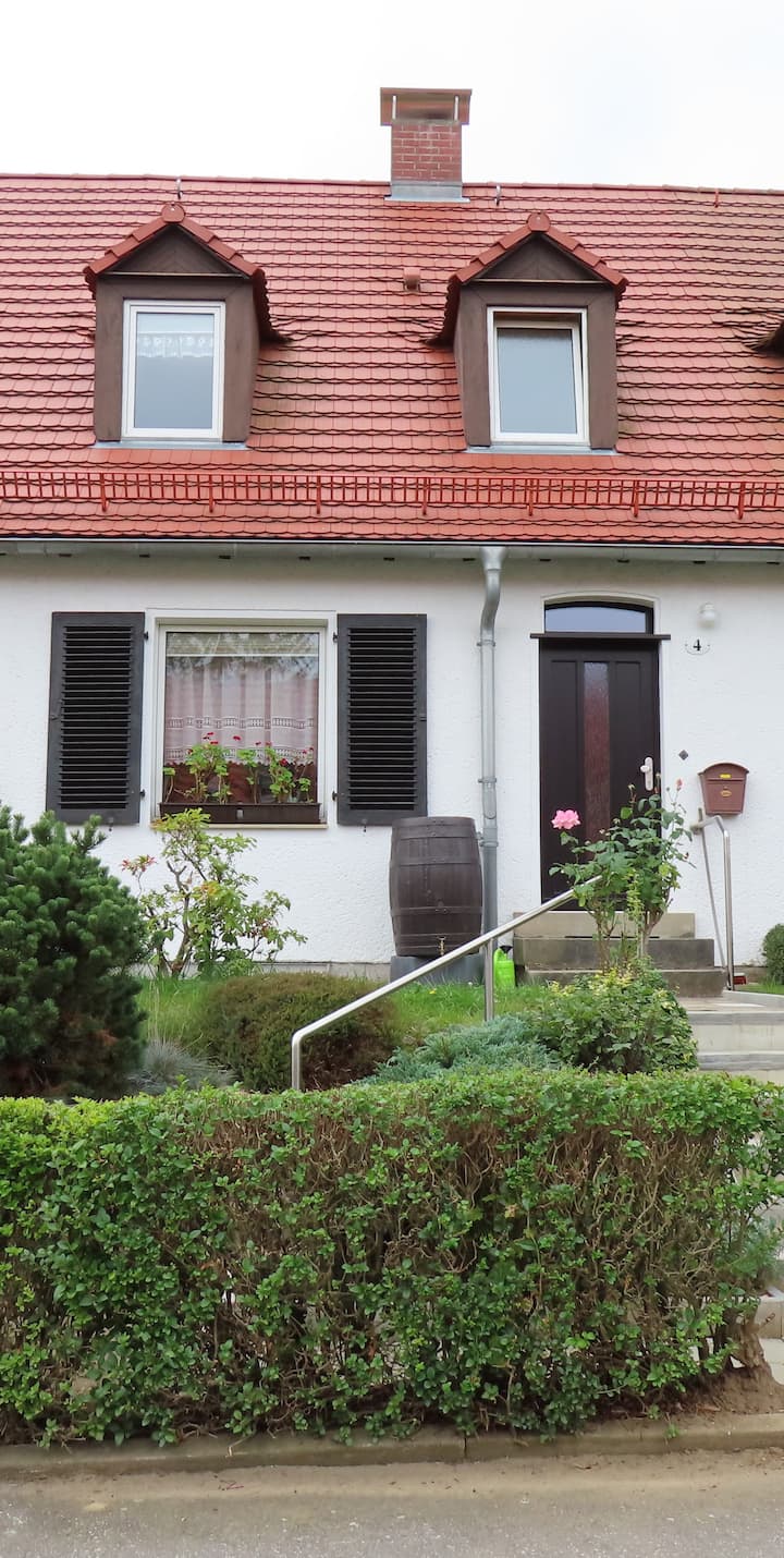 Complete Townhouse With Garden To Yourself - Dresden