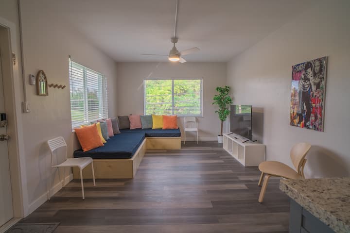 Spacious Brand New 2 Bedroom Free Parking - Miami