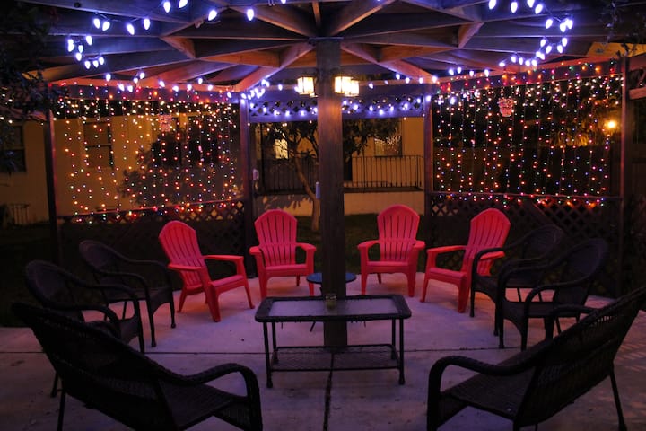 Large 4/4 House Beach, Entertainment, Nightlife - Hollywood, FL