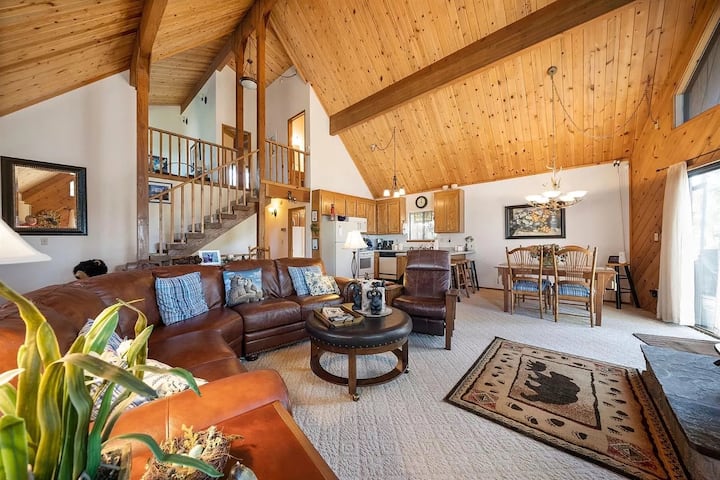 K's Chalet - Chalet With Amazing Views - Arnold, CA