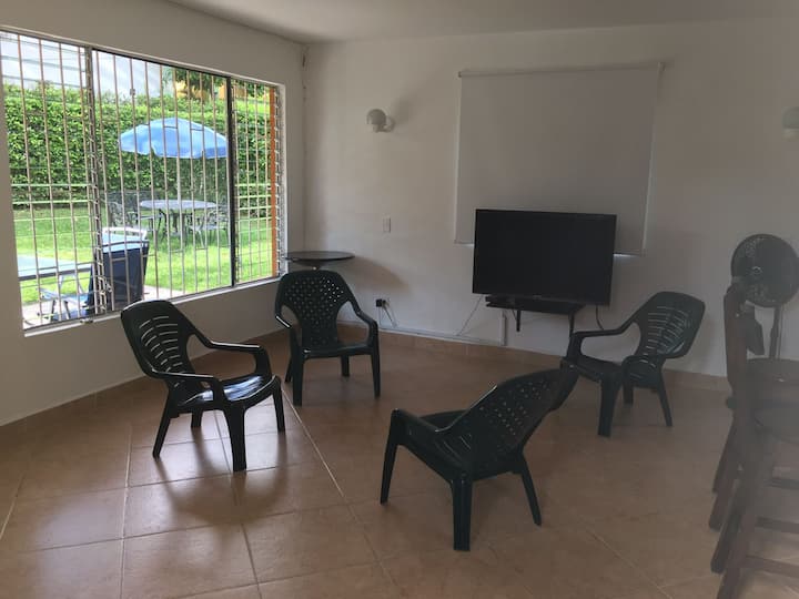 Amplia Casa De Descanso En San Jerónimo Antioquía - Sopetrán