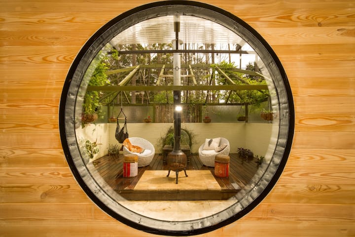 Boobook Hideaway - Artisan Beach House In The Bush - Jervis Bay