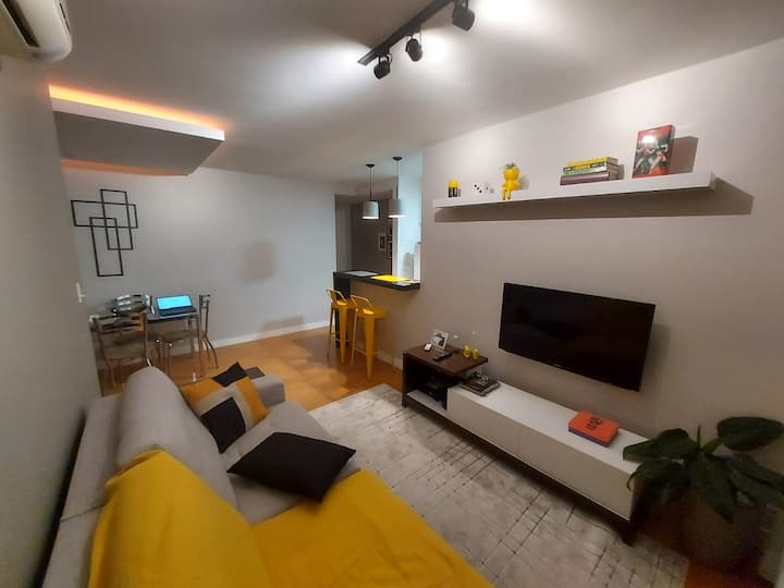 Aluga-se Apartamento Moderno Na Lapa - Rio de Janeiro