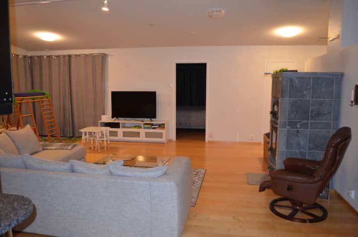 Spacious 2 Bedrooms House By The Lake - Kuusamo