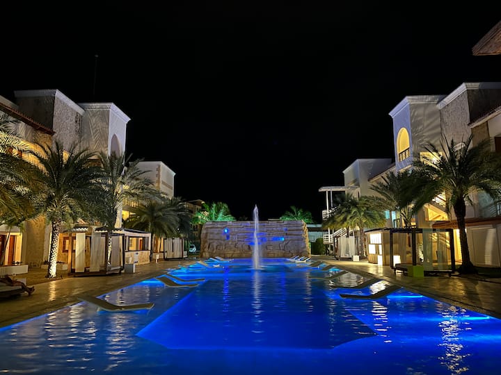 Modern Pop Art Apartment With Pool View - Punta Cana
