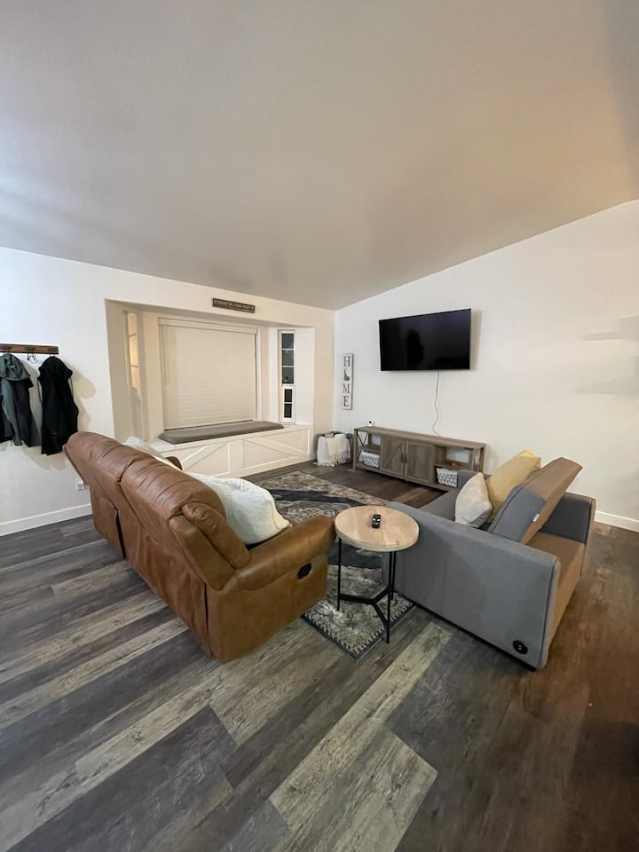 Cozy Downtown Cottage - Coeur d'Alene, ID