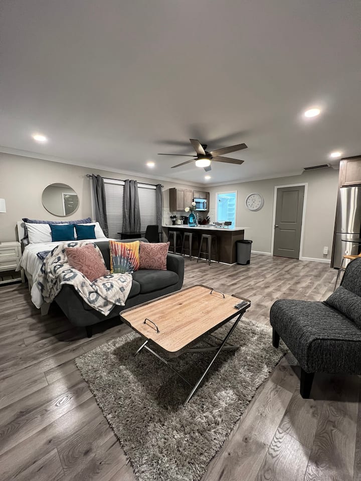 Cozy Studio - Falls Lake State Recreation Area, Wake Forest