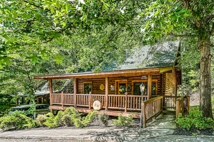 Eagle Feather Cabin, Sevierville, 2br, Hot Tub, Fp - Pigeon Forge, TN