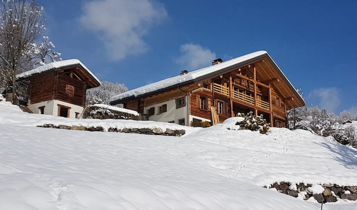 Superbe Appartement Dans Ferme Traditionnelle - Manigod