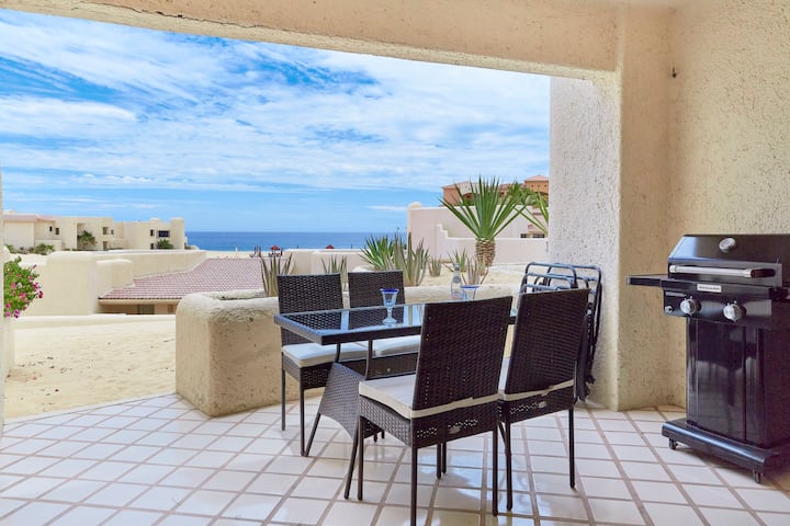 On The Beach! Walk To Cabo Marina And Restaurants! - Cabo San Lucas