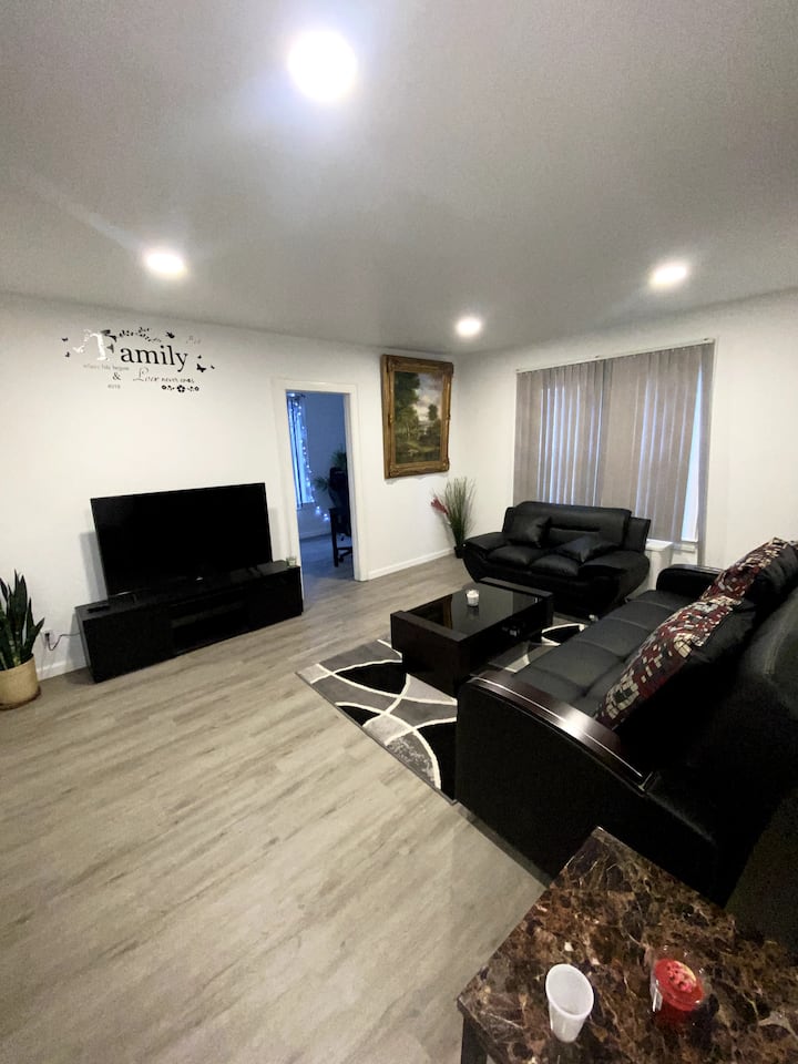 Queens Apartment Vacation Rentals - Queens, Queens, NY | Airbnb