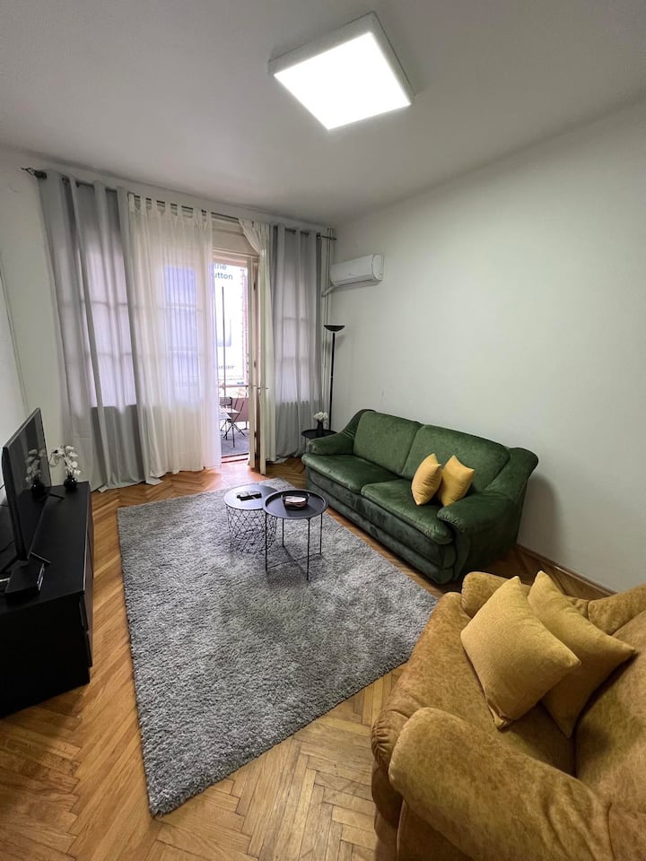 Lovely Apartment In The Very Heart Of Skopje - Skopje