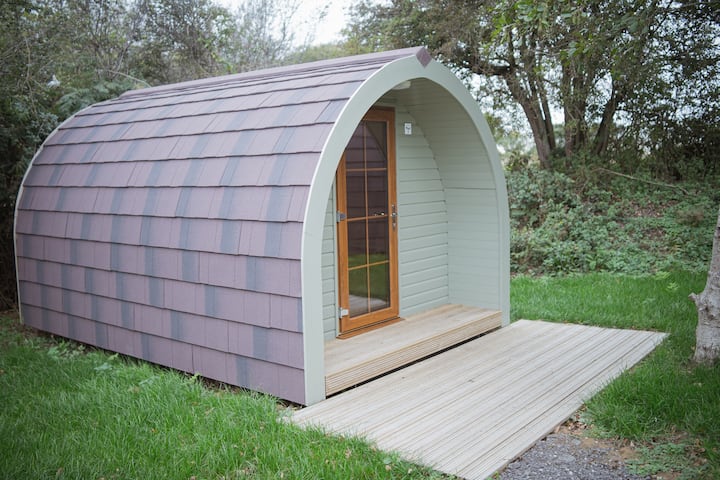 Glamping Pods (Pet Friendly) - Battle