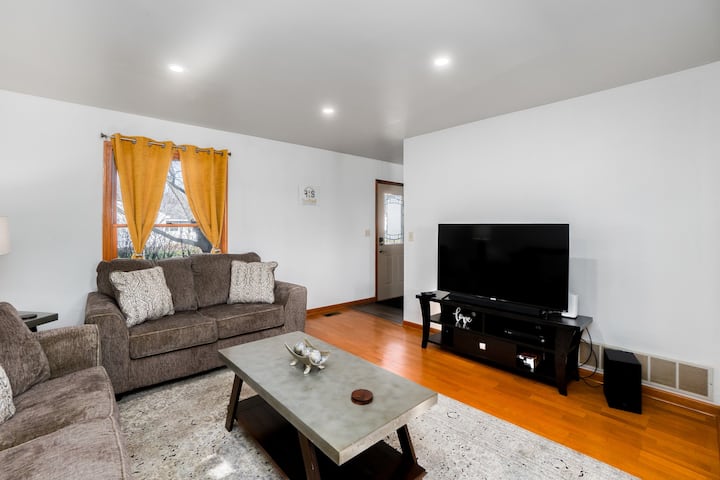 Naperville Fhs Rental - Knoll Dr - Naperville