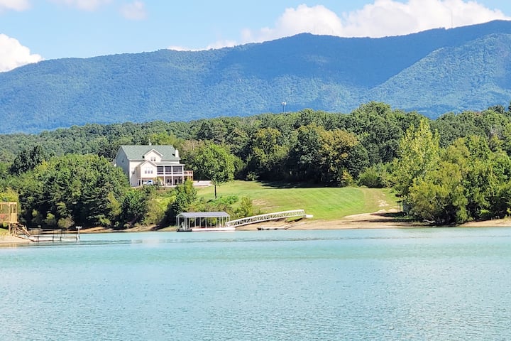 Saltwater Pool+theater+golf Cart+hot Tub+8 Bdrm - Douglas Lake, Dandridge
