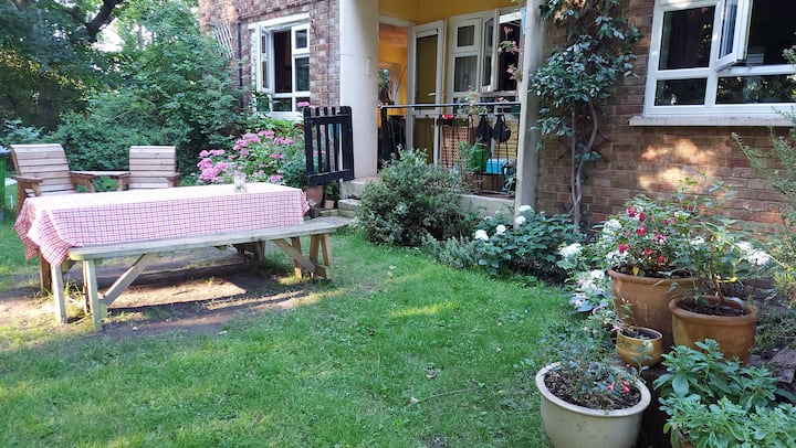 Charming Flat By Putney Common - London