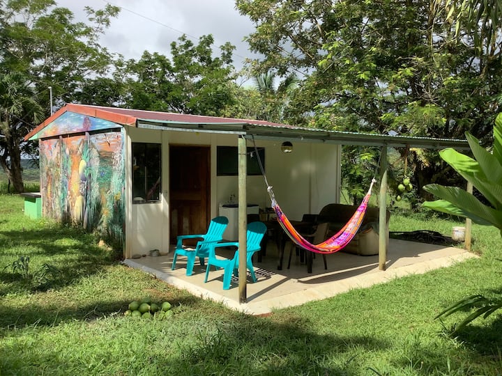 La Casa De Esferas. House Next Door To The Spheres - Palmar Norte