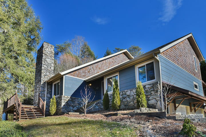 Knollwoodretreat-hot Tub, Fire Pit, Bbq, King Beds - Weaverville, NC