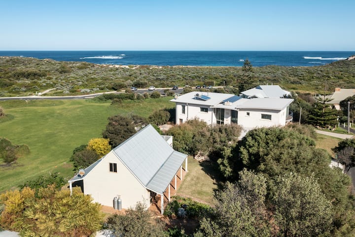 Margaret River Holiday Rentals & Homes - Western Australia, Australia ...