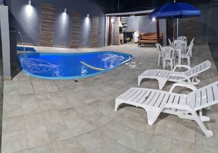 Casa Com Piscina Próximo Centro De Matinhos Caiobá - Matinhos