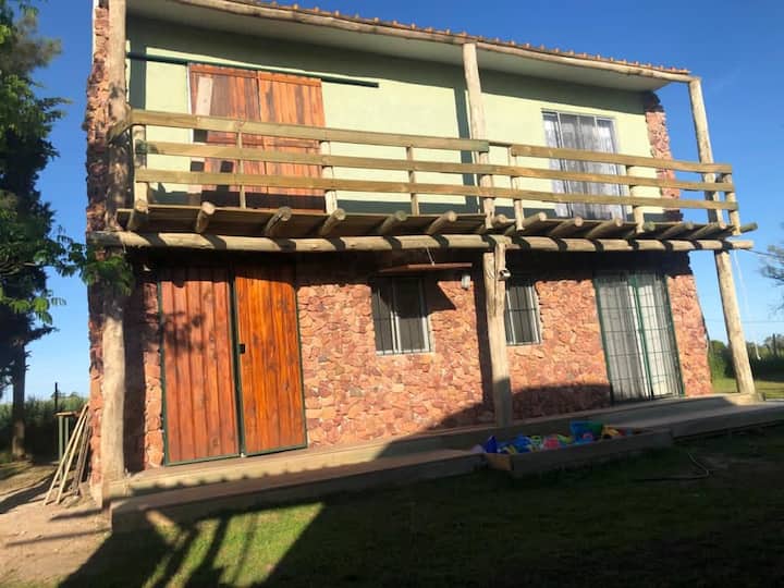 Chacra Con Piscina Climatizada - Uruguay