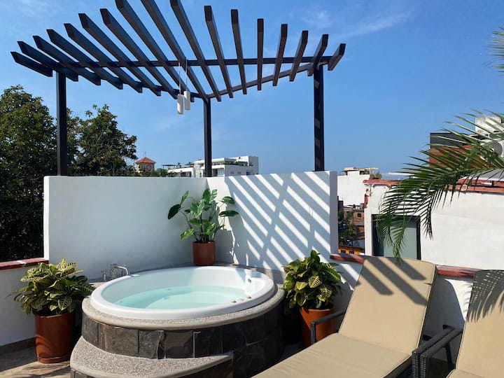 Rooftop Spa Tub, Lounge Chairs, Bbq, Views - Puerto Vallarta