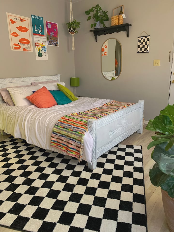 An Artist's Dream Studio In Historic Downtown ! - Mesilla Valley Bosque State Park, Las Cruces