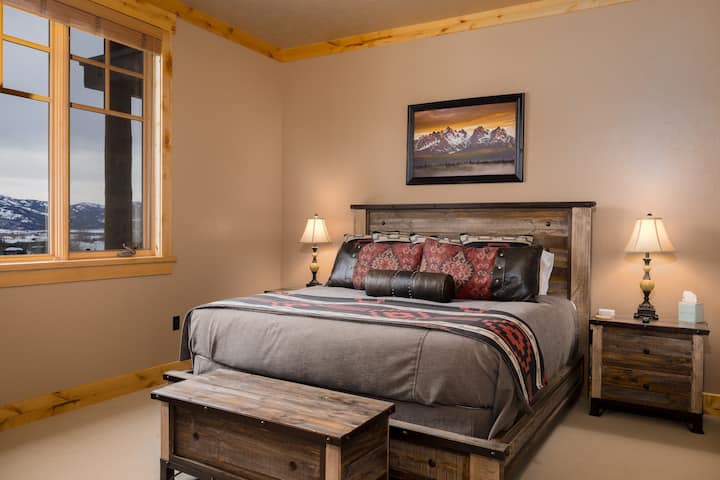 Trout Run Condo At Bronze Buffalo Ranch - Teton County, WY