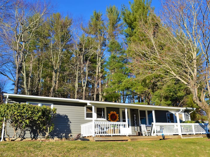 Periwinkle Cottage Of Boone - 5 Mins To Asu! - Boone, NC