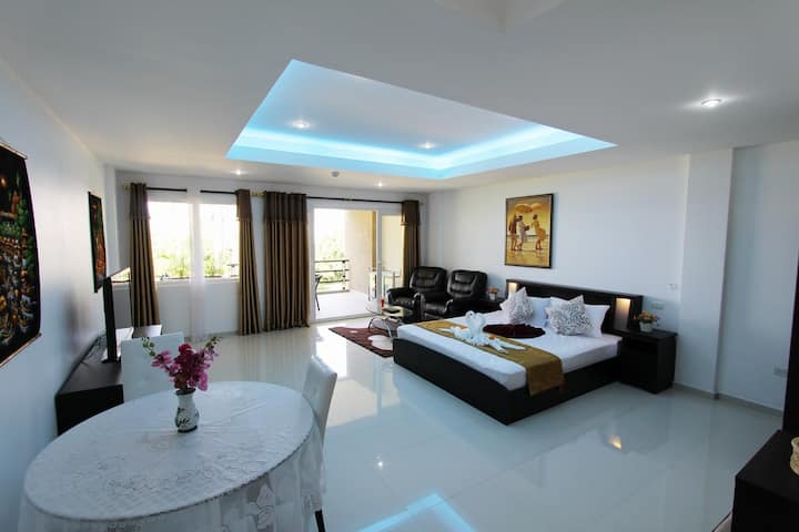 #1122 Siam Royal View Beachfront Studio Apartment - Ko Chang