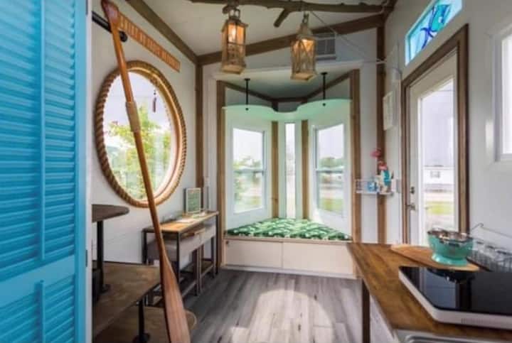 Mystic Sea Tiny House On Wheels - Englewood, FL