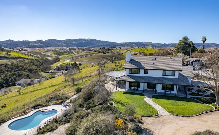 Paso Robles Vacation Rentals with a Pool - California, United States ...