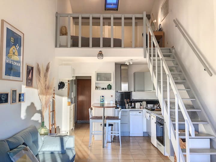 Duplex Cosy à 4 Min Des Plages -Fibre- Vue Dégagée - Six-Fours-les-Plages