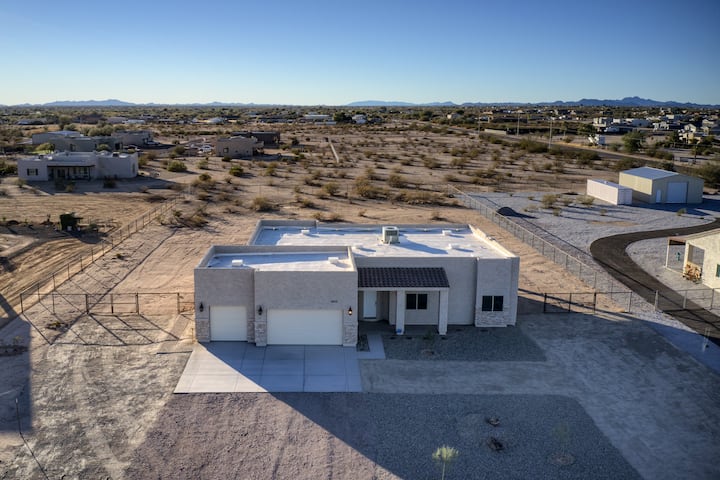 Stunning Sonoran Horse Property On Desert Acre - 巴克艾