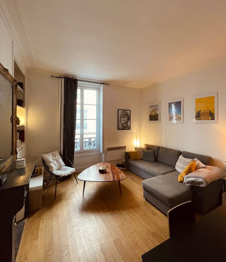 Paris 9e : Bel Appartement De 40m2 - Gentilly