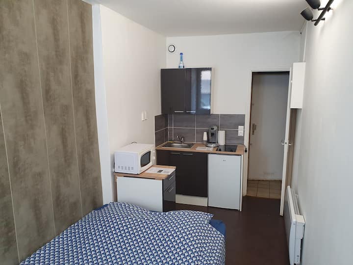 Charmant Petit Studio - ディジョン