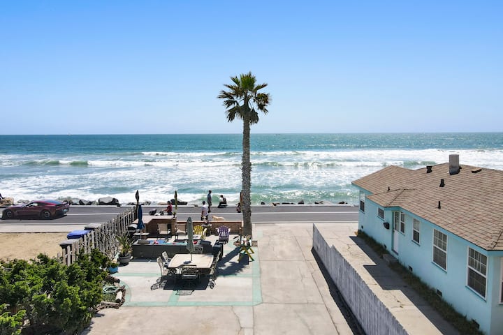 Beachfront Strand Cottage 2 Bed 1 Bath Upper Unit - Oceanside Harbor Beach, CA