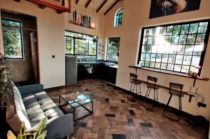 Harry's Cabin - Overlooking Lake Victoria - Ouganda